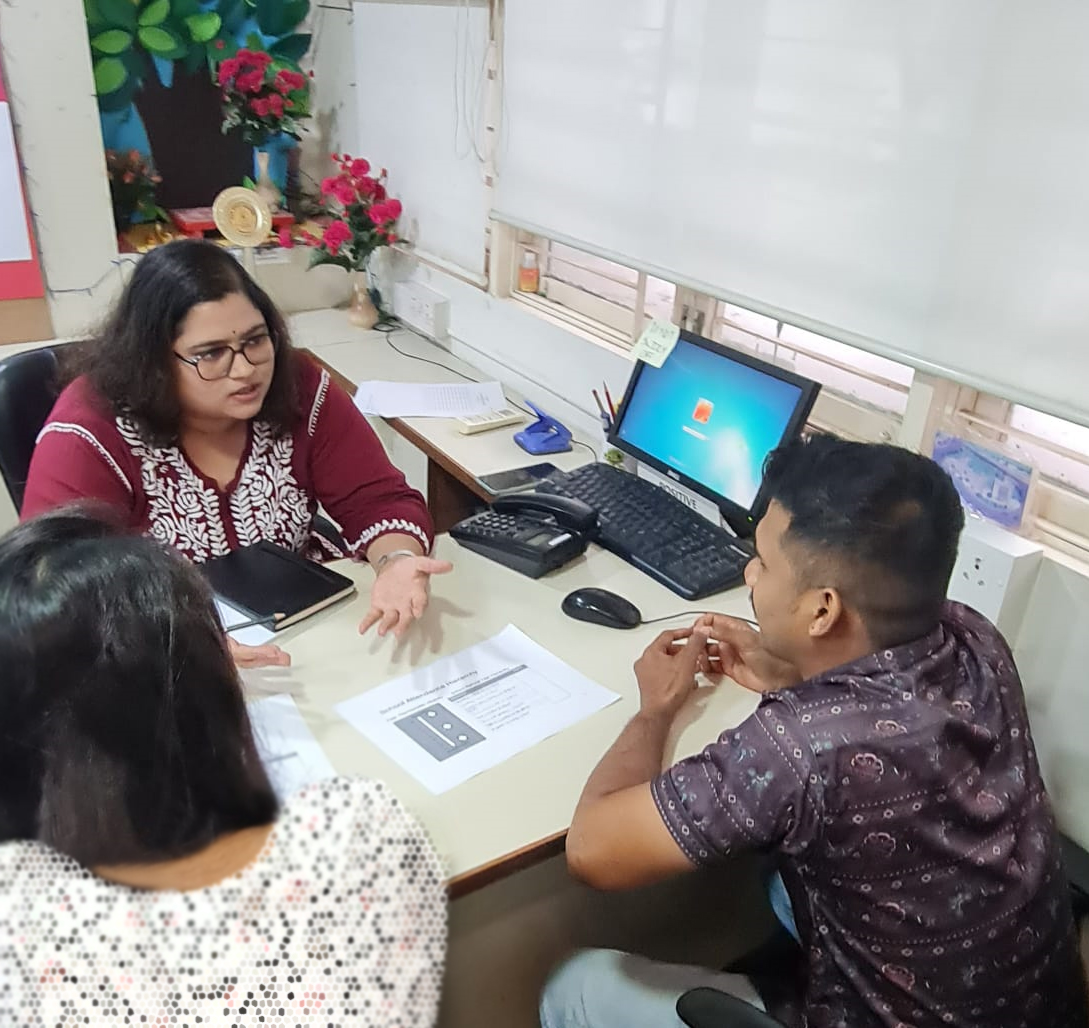 Free Mental Health & Counselling Helpline - Parisar Asha CEW